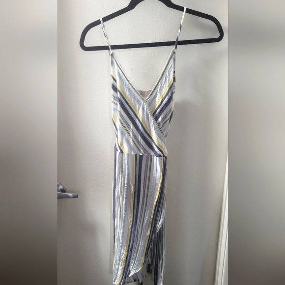 LOFT | Dresses | Loft Vertical Line Dress | Poshmark